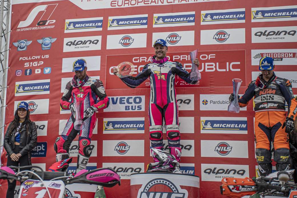 SuperMoto: Schmidt takes victory in Czech Republic | FIM
