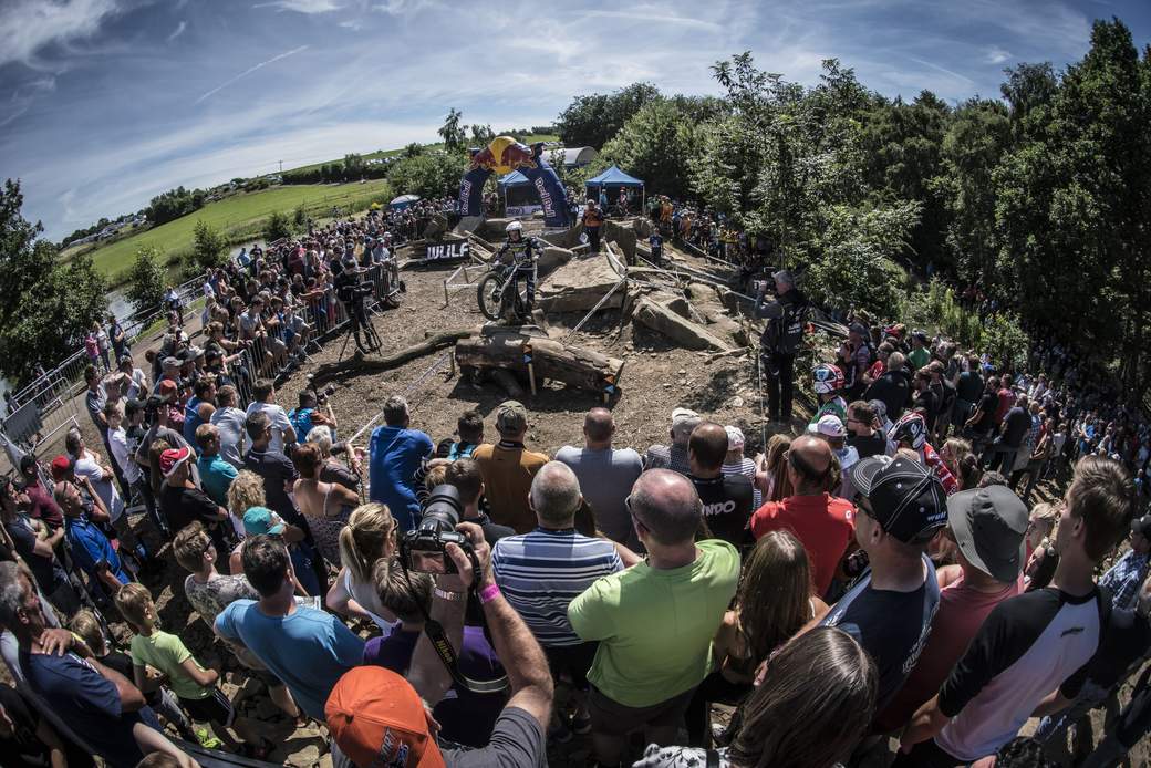 Réunion avec les constructeurs de Trial | FIM